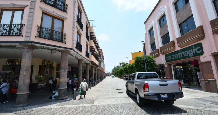 Reabren circulación en calle Juárez del centro histórico - Notus Noticias