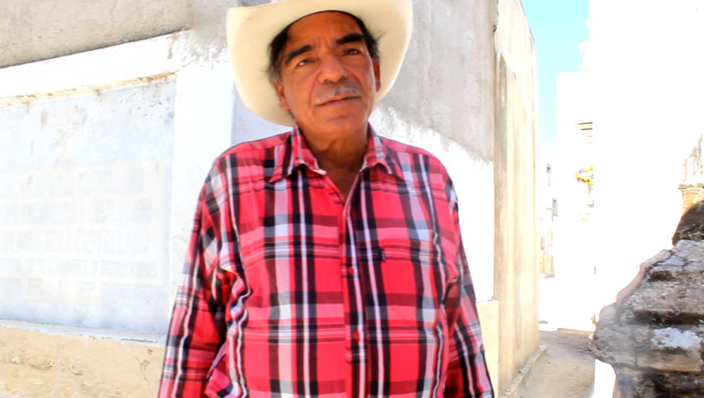 Don Chuy el panteonero de Manuel Doblado
