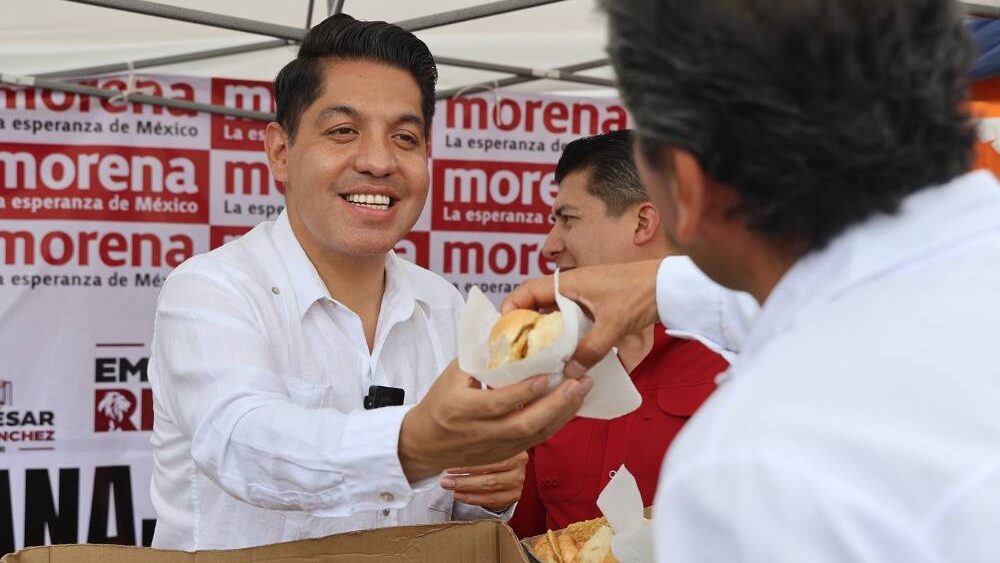 Con 'Guacamayas' senador de MORENA se promociona en Guanajuato ...